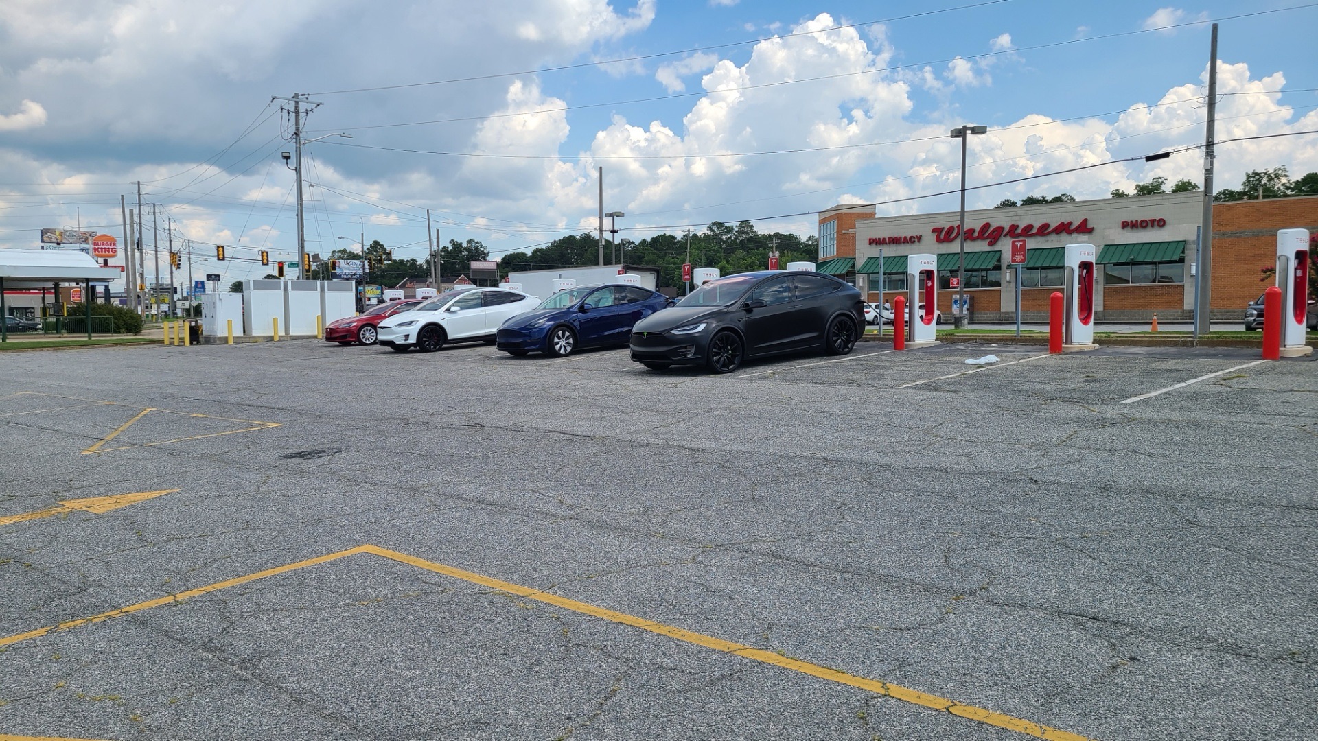 Cordele, GA Tesla Supercharger – Wandering with the Williams Family
